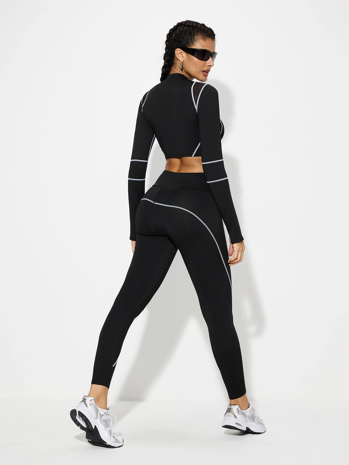 Contrast Stitch Sport Set | Savana | Bestsellers